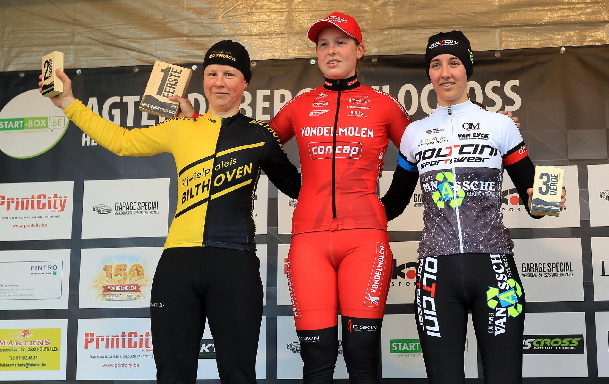 Agter de berg | Bianca van den Hoek